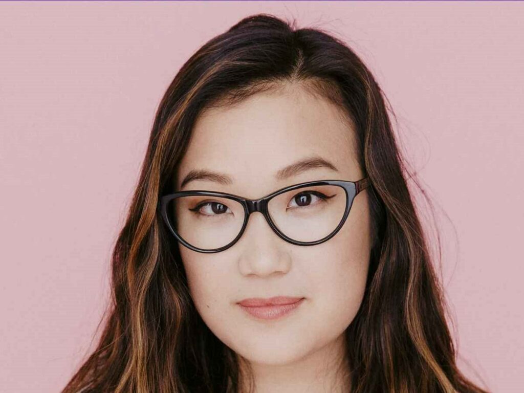 How to Choose Cat Eye Glasses for Your Face