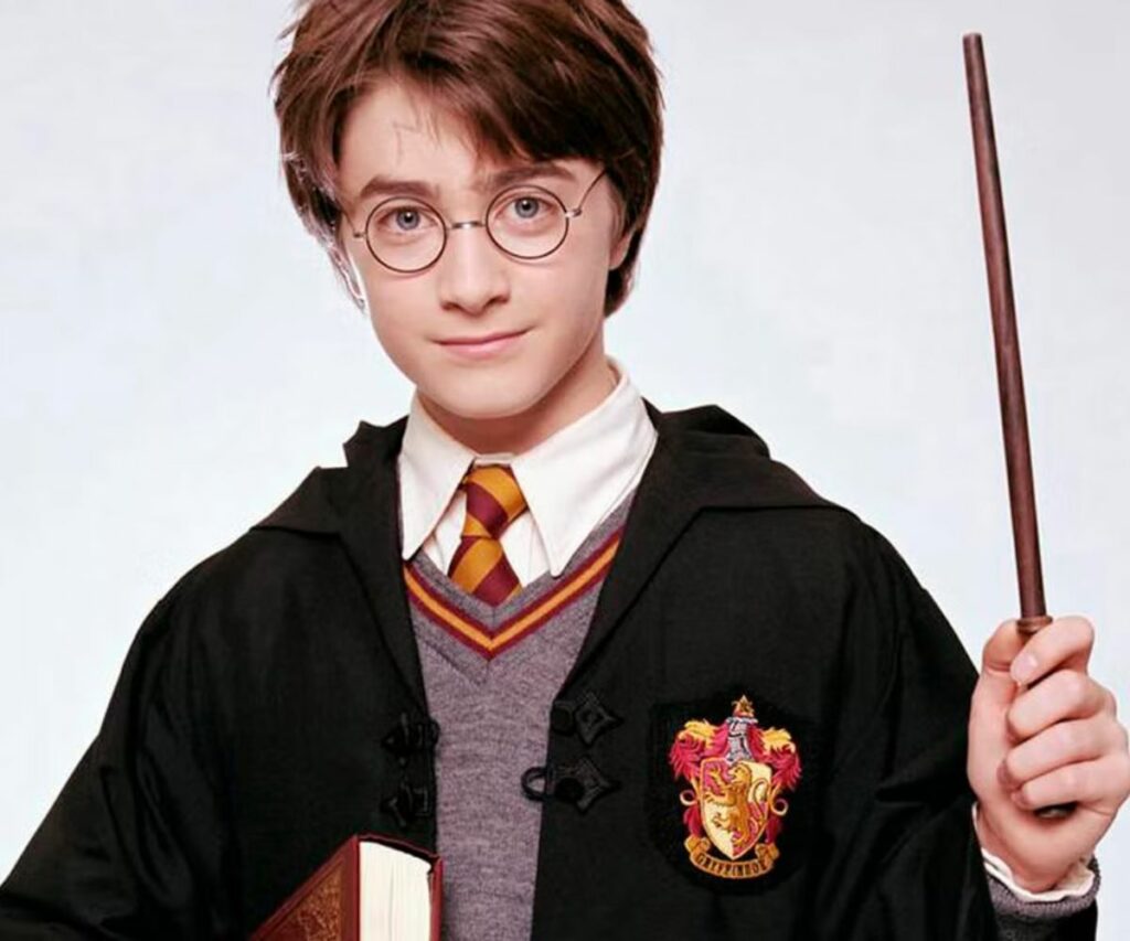 The Most Iconic Nerd Glasses of All Time (& How to Rock Them!)