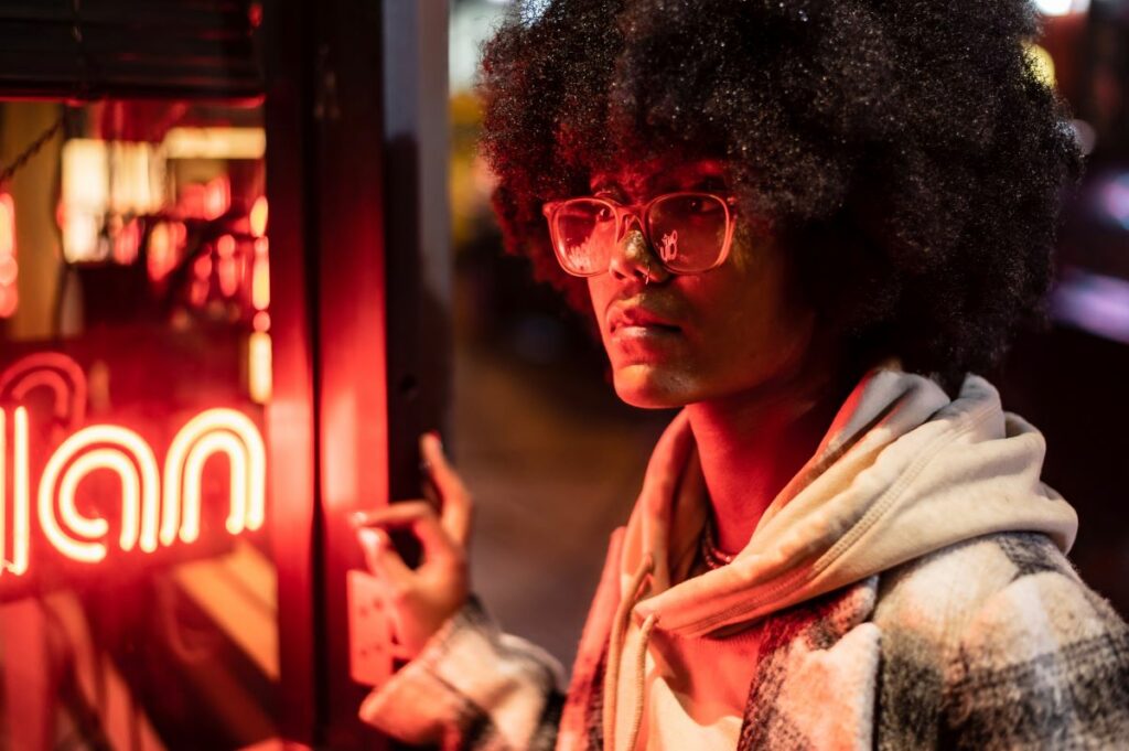 Benefits of Clear Glasses: 10 Reasons We Love Them